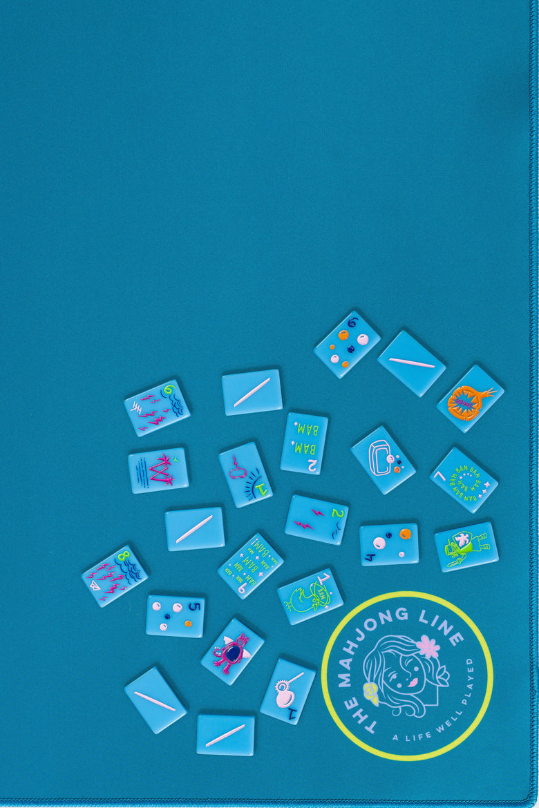 Peacock game mat paired mahjong tiles– The Mahjong Line